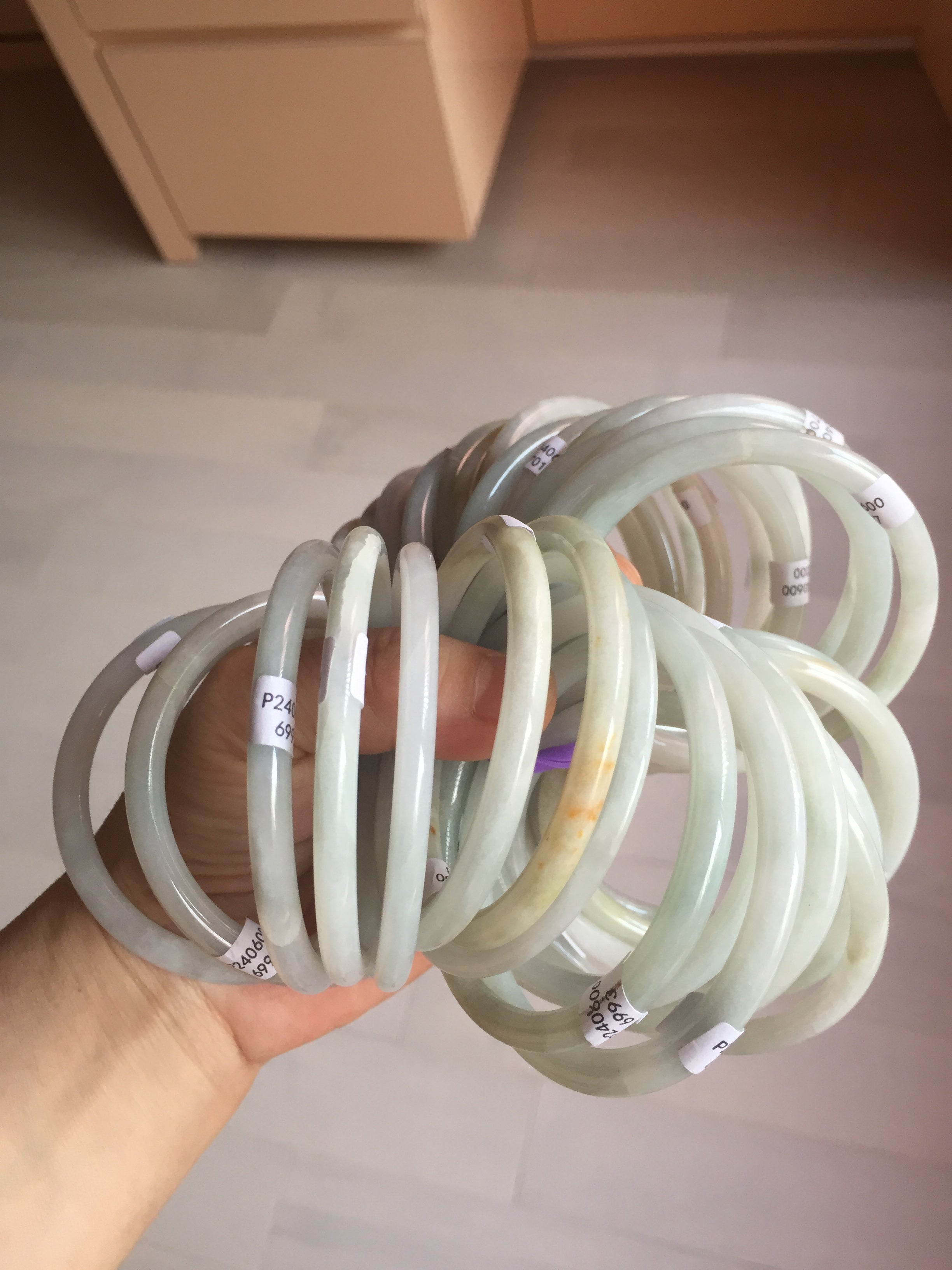 Type A 100% Natural green/white/black/yellow round cut Jadeite Jade ...